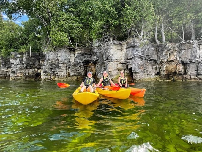 lakeshore adventures kayak tours and rentals 5
