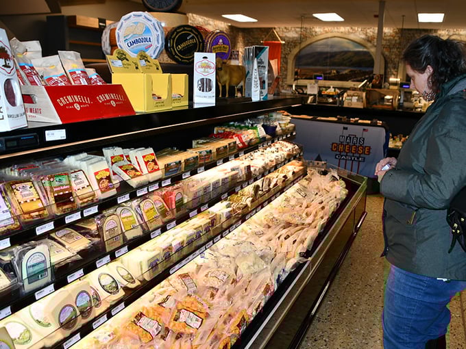 Mars Cheese Castle 3