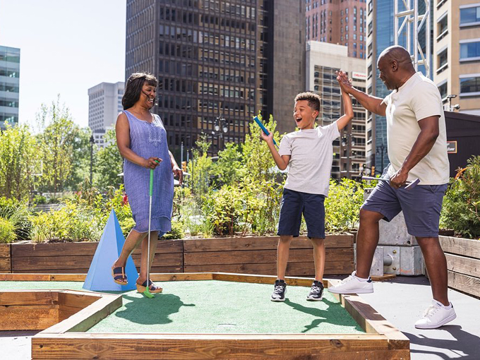 Monroe Street Midway 7