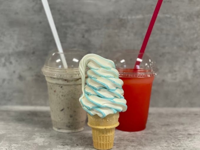 Mullins Cheese Retail Store 8