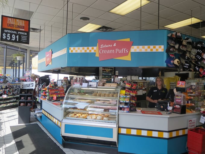 pine cone travel plaza 2