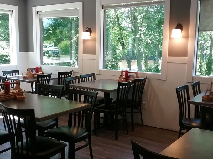 riverside family restaurant 2