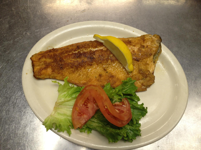 riverside family restaurant 5