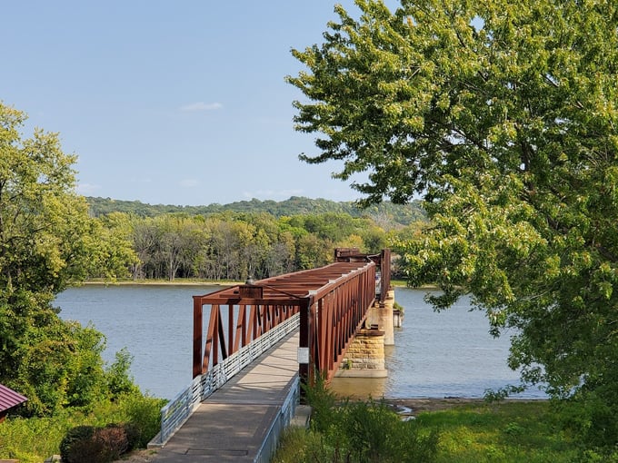 Rock Island Swing Bridge 1