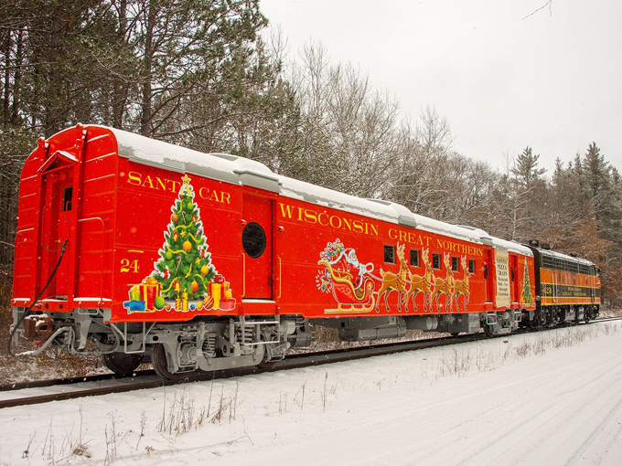 Santa Pizza Train 2