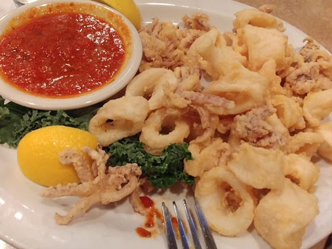 Seafood Market & Restaurant 3