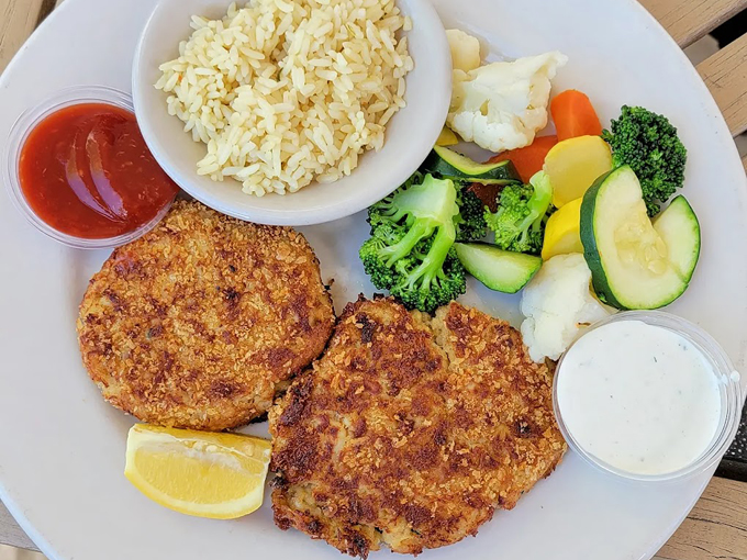 Seafood Market & Restaurant 4