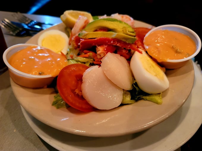 Seafood Market & Restaurant 9