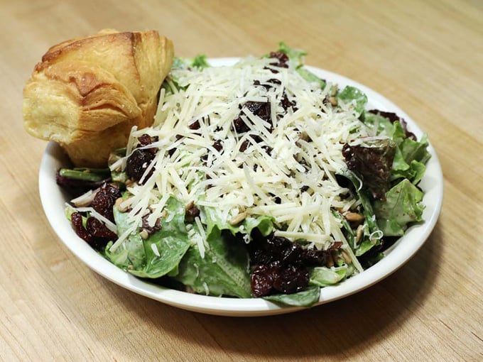 Shirley's In The Woods Cafe 7