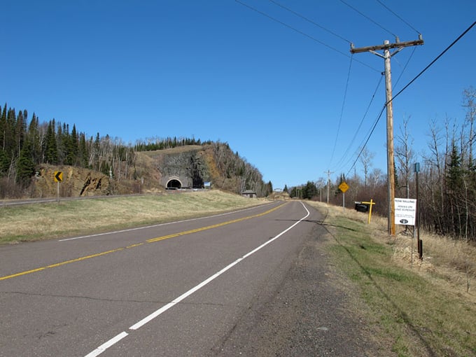 silver creek cliff tunnel 7