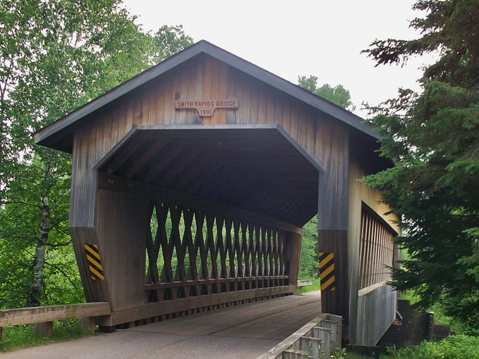 smith rapids covered bridge 5