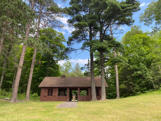 smith rapids covered bridge 6