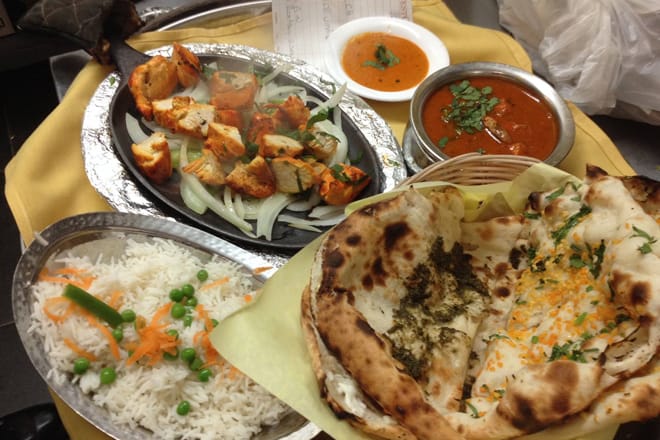 Taj Mahal Indian Restaurant & Bar