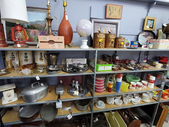 wallys treasures antique mall 6