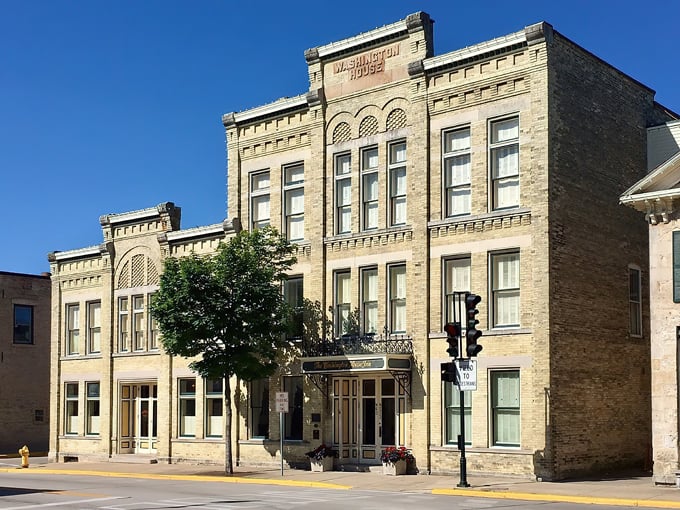 washington house inn 3