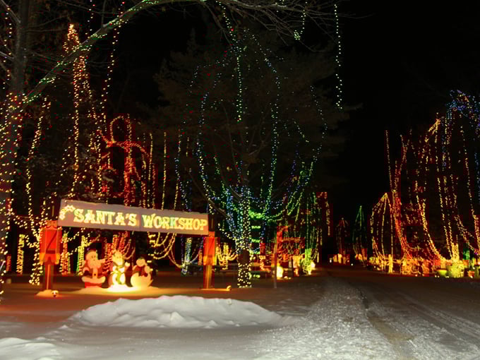 Wisconsin Christmas Carnival of Lights 6
