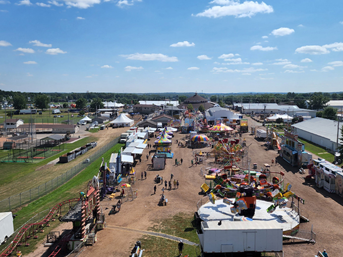 worlds largest round barn 8