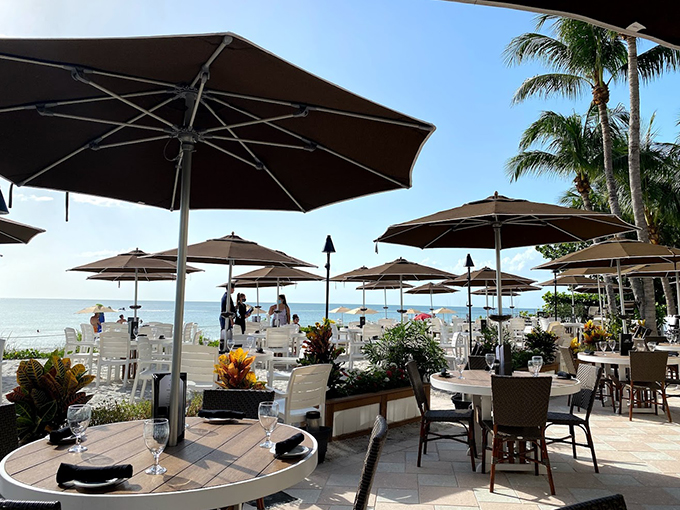 Beachfront Dining Roadtrip Florida 9