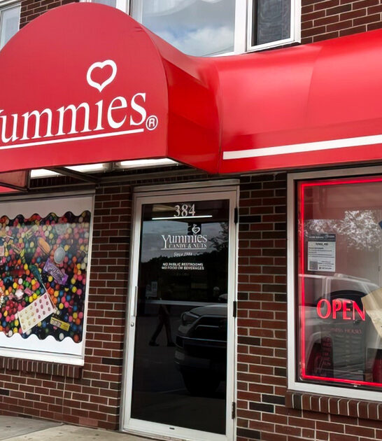 gigantic candy store maine ftr