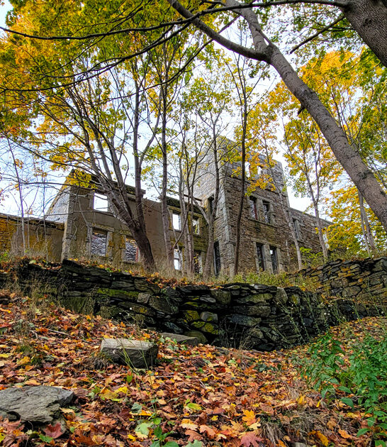 maine hike abandoned castle ftr