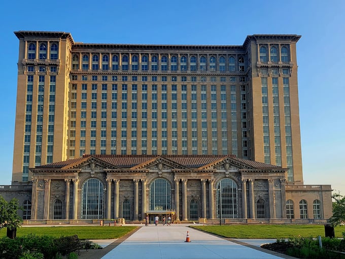 Michigan Sunrise Coast Trip 1