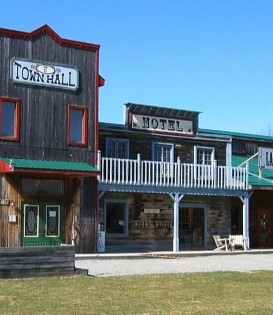 michigan winter waterpark resort ftr