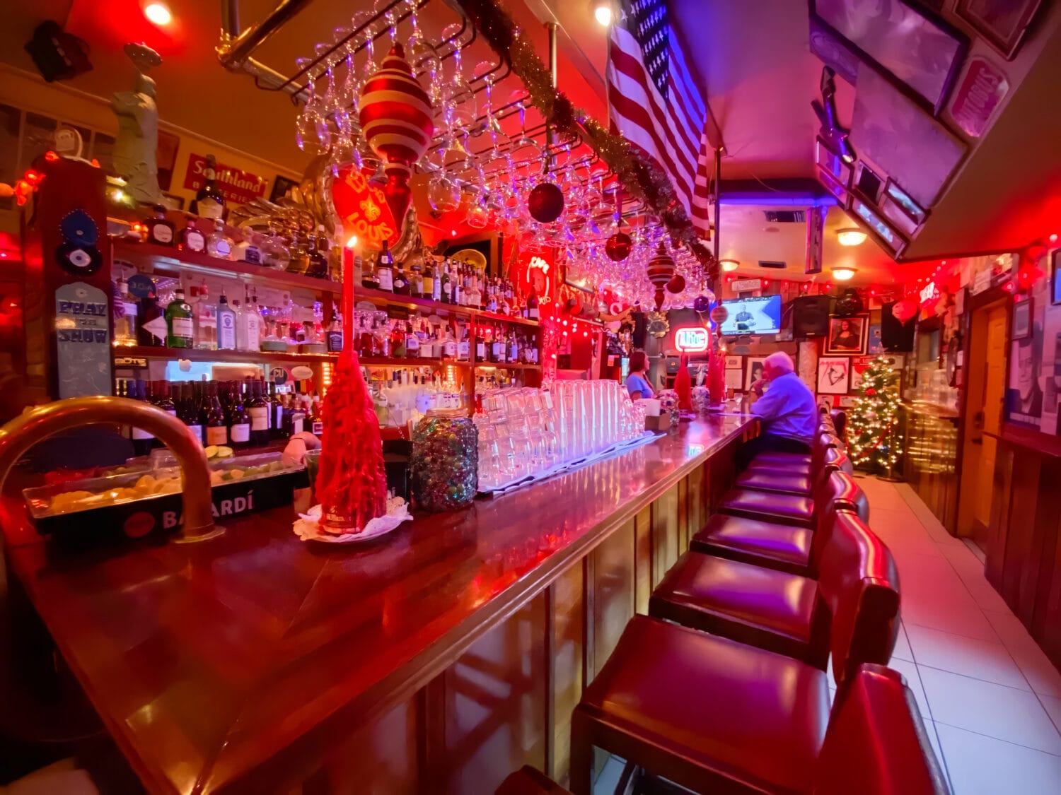 the radiant bar area with various drinks