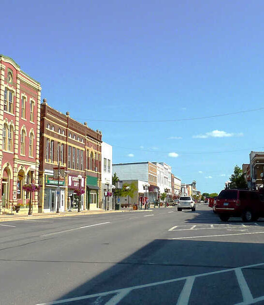 visit charming minnesota town ftr