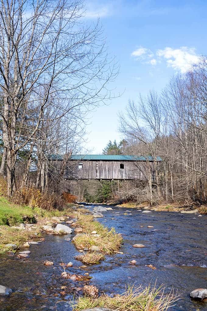 Covered bridges add that quintessential New England charm, proving that functional architecture can also be ridiculously photogenic and Instagram-worthy at the same time.