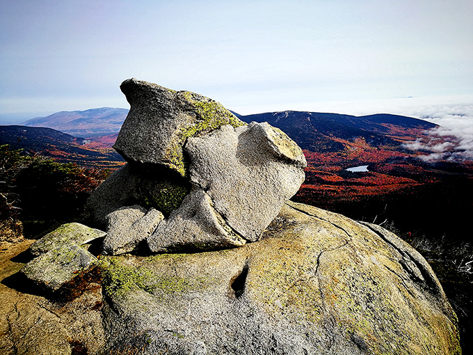 This isn't modern art&mdash;it's a rock formation crafted by millions of years of geological drama and perfect lighting.