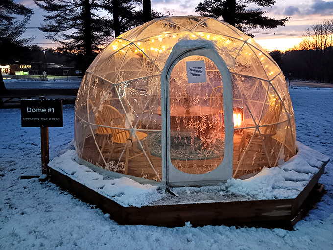 As dusk falls, Dome #1 glows like a lantern in the snow, promising a dining experience that makes winter something to celebrate rather than endure.