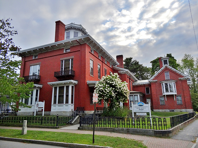 The Skolfield-Whittier House stands as Brunswick's Victorian grande dame, her brick fa&ccedil;ade blushing with architectural distinction.