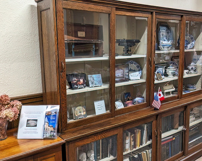 Cabinet of curiosities or time capsule? These glass-fronted treasures preserve memories from both sides of the border.