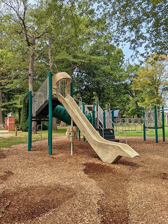 Even the youngest treasure hunters need breaks &ndash; this playground offers respite before returning to the glass-hunting expedition.