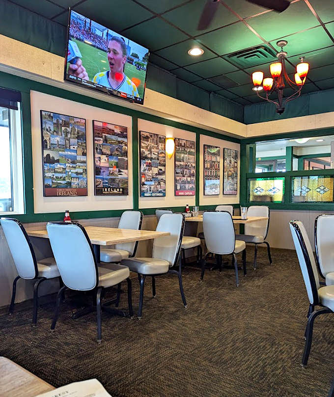 The dining area features travel posters of Ireland, creating an atmosphere that says "top o' the morning" to your appetite, any time of day.