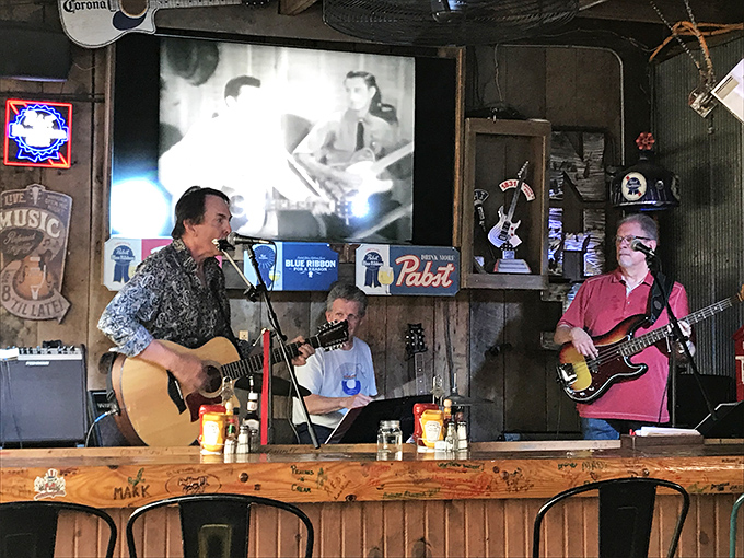 Live music transforms evenings into impromptu community gatherings, where strangers become friends over shared rhythms and cold drinks.