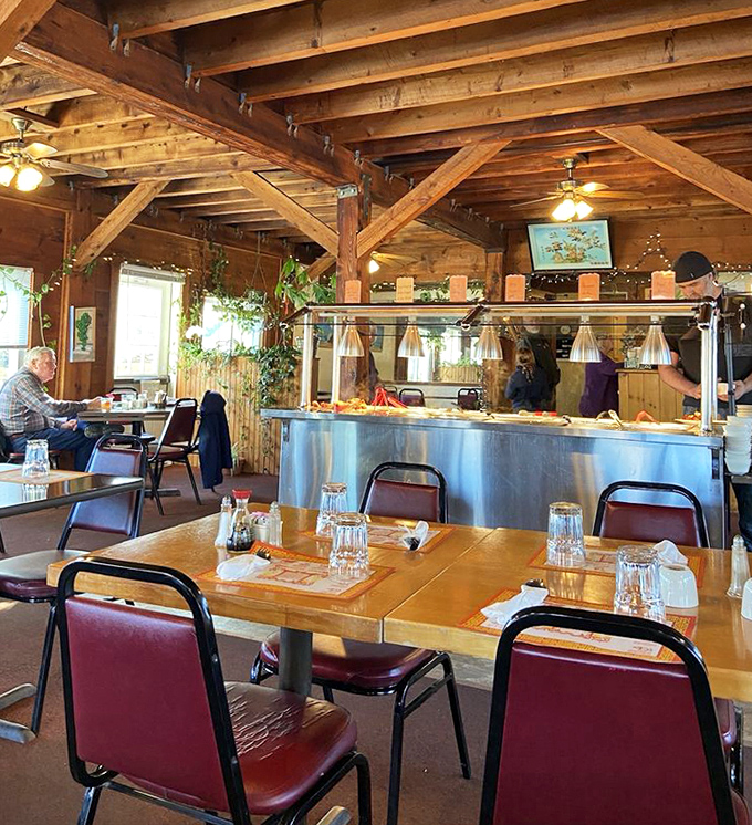 Tables patiently waiting for the next round of happy diners &ndash; each one a stage where countless food dramas have unfolded.