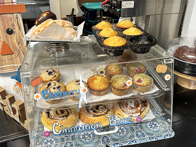 Fresh-baked treats that tempt even the most determined dieter, displayed with pride and priced without pretension.