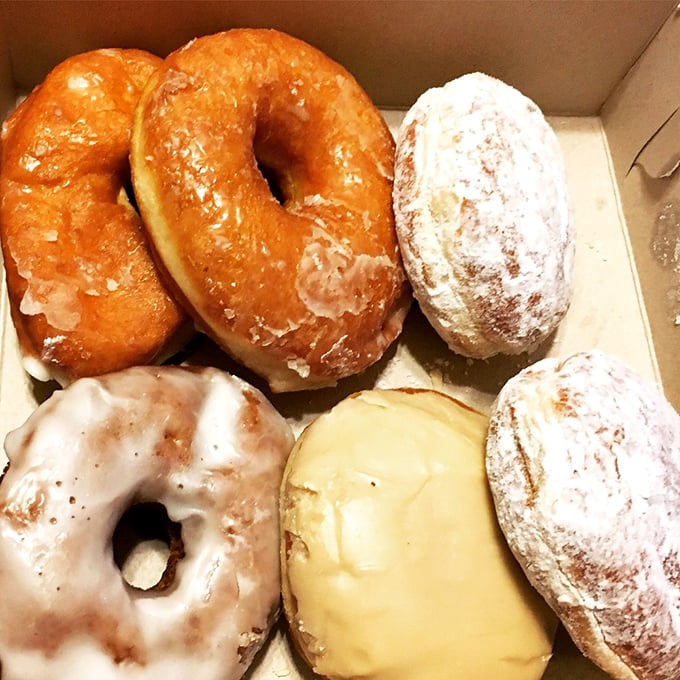 Fresh-baked donuts that make chain store varieties taste like cardboard &ndash; these hand-crafted treasures are worth planning your week around.