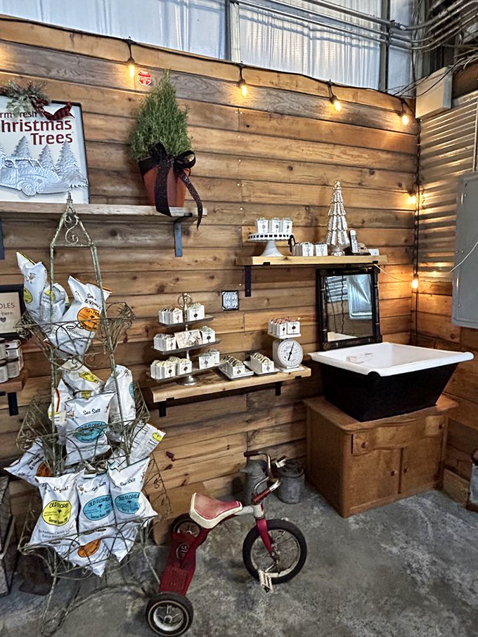 Handmade soaps and local products turn this eatery into a one-stop shop for feeding yourself and stocking your bathroom.