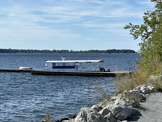 The Island Line Ferry awaits passengers &ndash; this charming boat bridge connects the causeway sections with a touch of old-fashioned Vermont ingenuity.