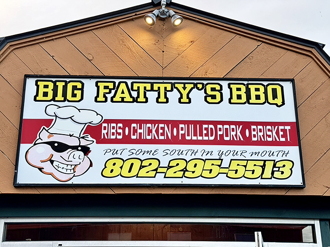 That sign says it all - "Put some south in your mouth" is both promise and delicious delivery.