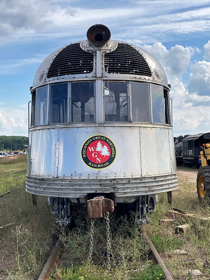 The streamlined observation car sports the Wisconsin Great Northern emblem, its Art Deco design a gleaming tribute to rail's golden age.
