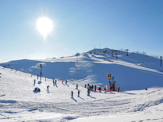 Snowy mountain slope: Wisconsin's answer to the Alps &ndash; what it lacks in elevation, it makes up for in accessibility and fewer international flight requirements.