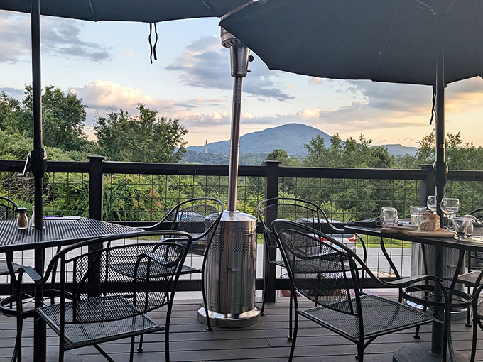 Mountain views that rival the food for your attention. Nature's dinner theater, with a constantly changing show of light and shadow.