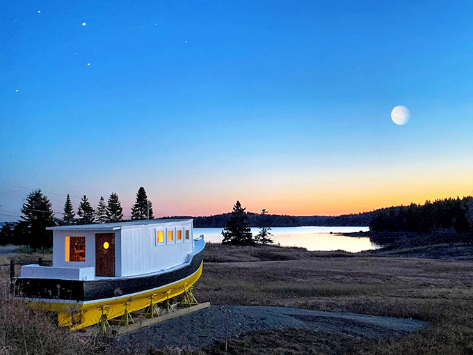 Moonrise kingdom: When night falls, this landlocked vessel becomes the perfect observatory for celestial navigation without leaving shore.
