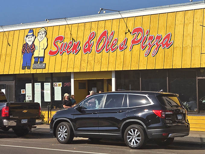 Sven & Ole's Pizza has been proving that Minnesotans know their way around Italian cuisine since the 1980s &ndash; "Pizza, don't cha know!"