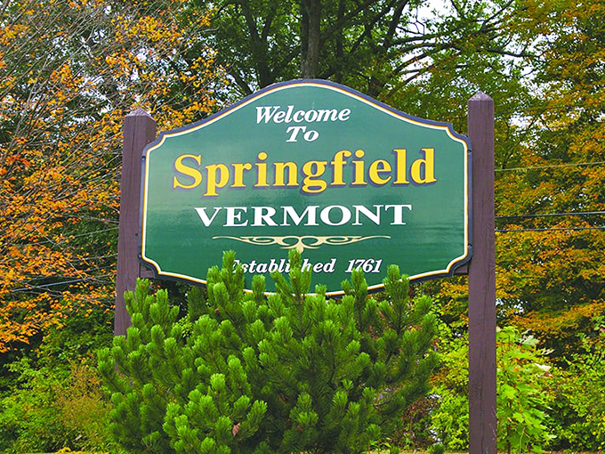 Since 1761, this sign has welcomed travelers to a town that's mastered the art of authentic New England living.