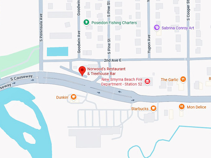 16. norwood's restaurant & treehouse bar map