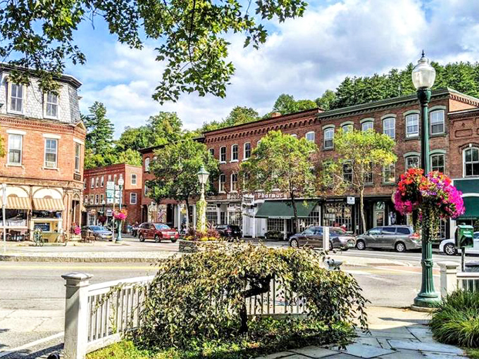 Woodstock's picture-perfect downtown looks like a movie set, but it's 100% authentic New England charm in action.